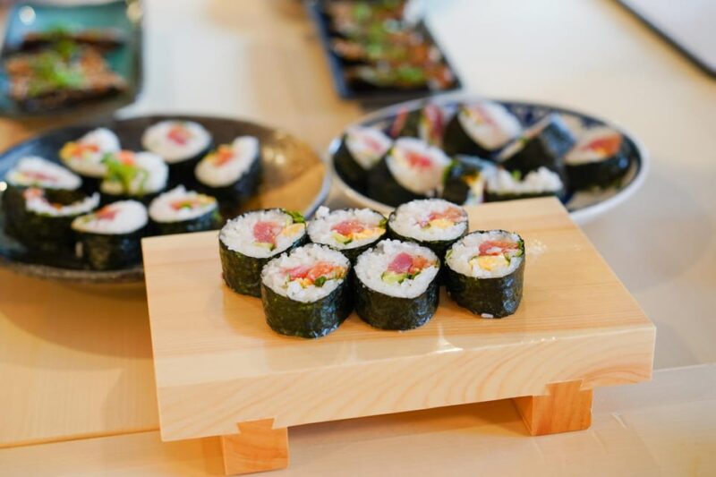 Tokyo: Sushi Cooking Class With Sake Tasting - Cooking Class Structure