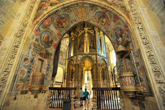 Tomar&Templars, Private Walking Tour, by Local Guide - Discovering Tomars Architectural Wonders