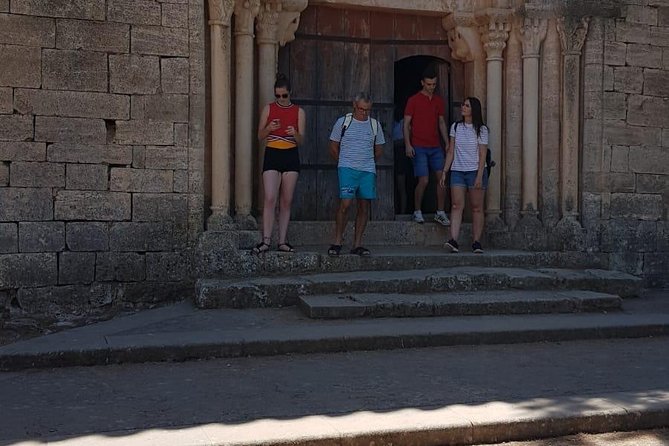 Tour Siurana Medieval Village With Hotel Pickup - Pickup and Schedule