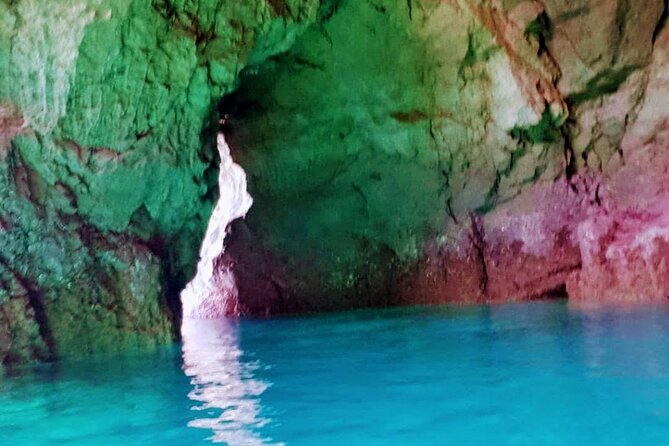 Tour to the Caves of Sesimbra - Accessibility Information