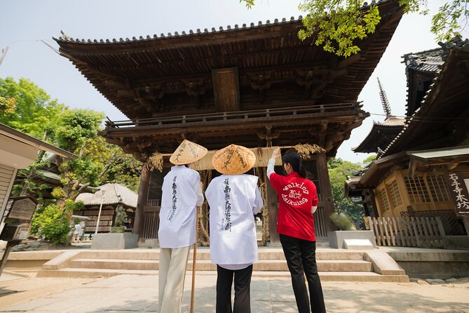 [Town Walk] Matsuyama Goes Ishiteji Pilgrimage Experience - Experiencing the Specialty Ishiteji Yakimochi