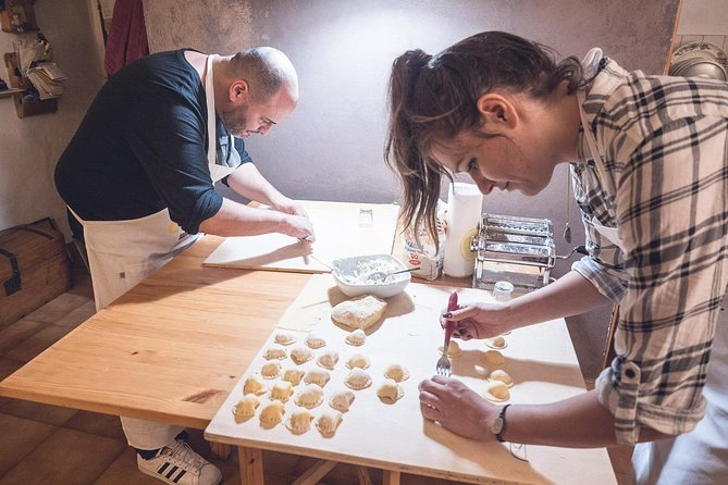 Traditional Home Cooking in Modena,Tagliatelle, Tortelloni & Wine - Crafting Perfect Tagliatelle