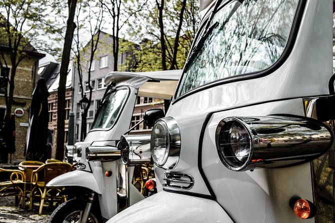 Tuktuk Tour Through Historic Antwerp 2.5h - Meeting and Pickup Information