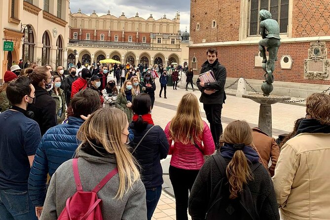 Undercover City Games: Krakow - Solving Tasks and Visiting Attractions