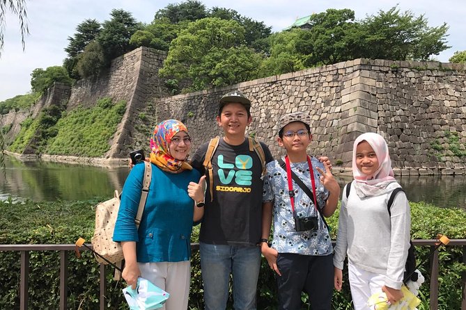 Vegetarian and Muslim Friendly Private Tour of Osaka - Tour Logistics