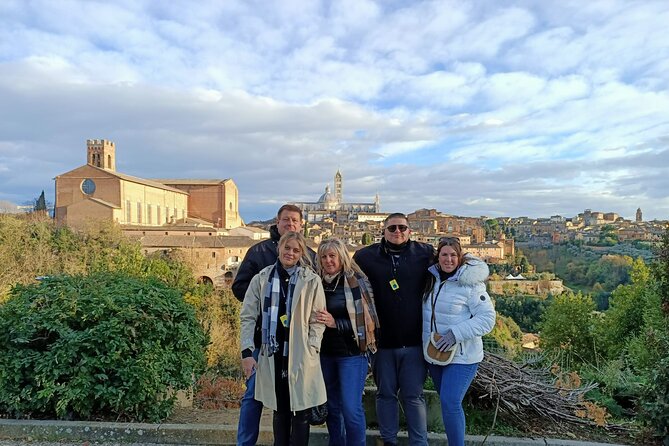 VIP Chianti, Montalcino & Pienza With Lunch From Siena - Visiting a Boutique Family Winery