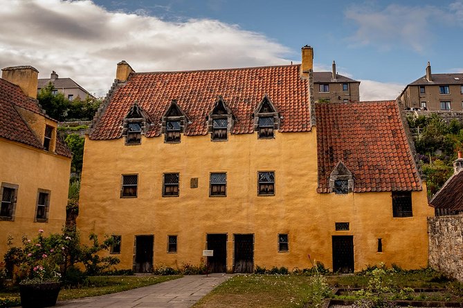 4-Day Outlander Trail Tour From Edinburgh Including Admissions - Tour Overview and Highlights