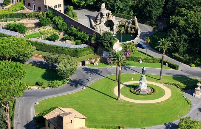 4 Hr Tour: Vatican Museums, Vatican Gardens With Skip Line Passes & St. Peters - About Your Stay