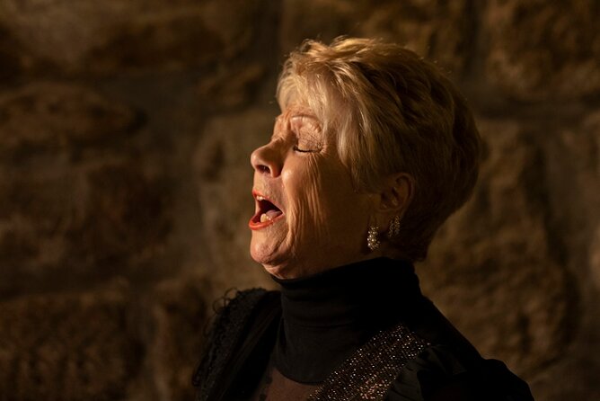 1-hour Intimate Fado Concert in a Typical Venue - Reviews and Feedback