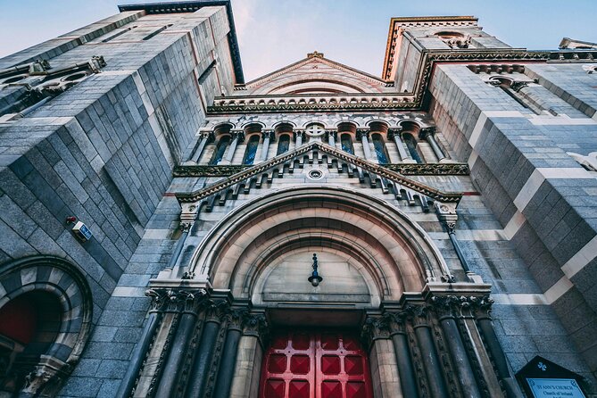2 Hour Walking Tour of Dublins City Centre - Discovering Trinity College