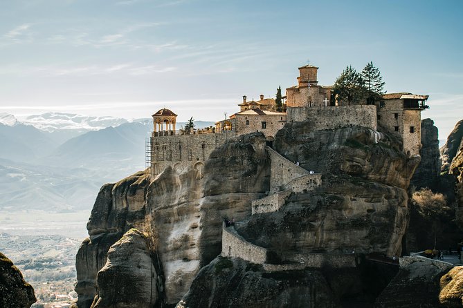 3-Day Trip to Delphi and Meteora From Athens - Exploring Delphi: A Journey Through History