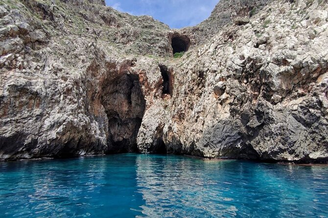 3 Hours Guided Boat Excursion Towards the Adriatic and Ionian - Accessibility Features