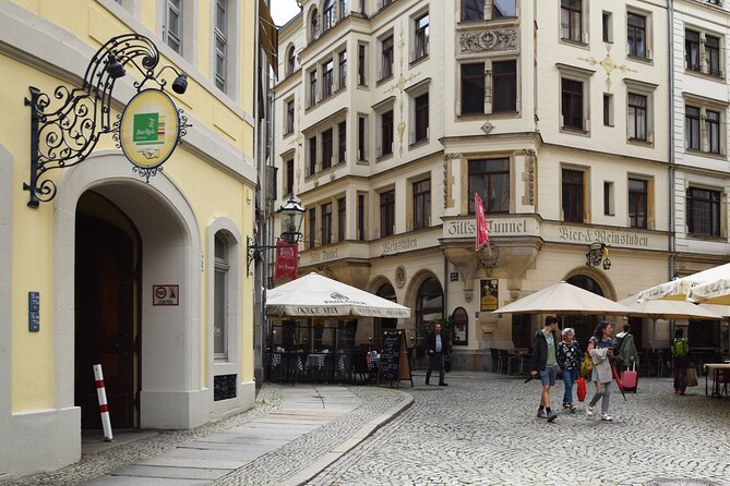 90 Minutes Leipzig Exclusive: Houses, Courtyards and Passages - Discovering the Hidden Passages