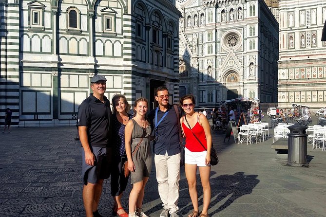 A Guided Walking Tour to Discover the Sightseeing of Florence - Accessibility and Cancellation Policy