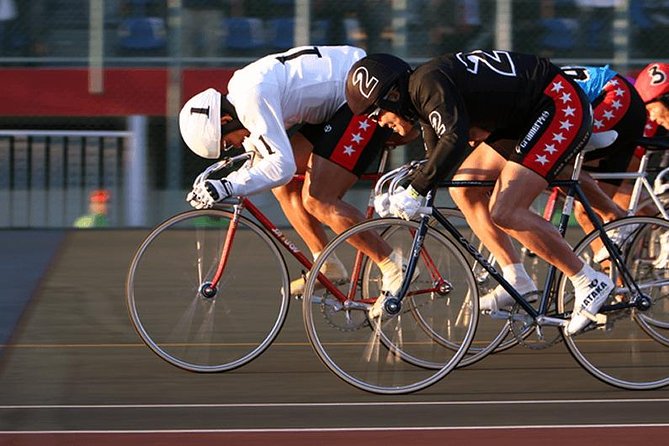 A Tour to Enjoy Japanese Official Gambling (Horse Racing, Bicycle Racing, Pachinko) - Convenient Transportation and Accommodations