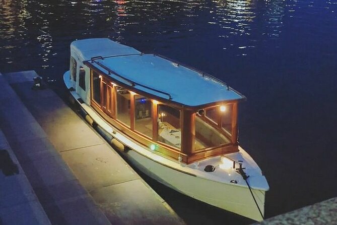 Amsterdam Light Festival Private Cruise With Welcome Drink - Pricing and Booking Details