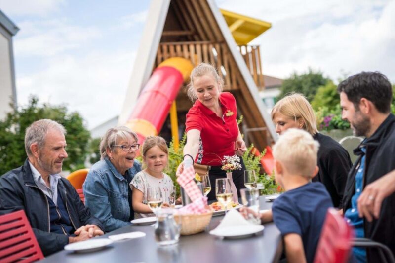 Appenzell: Appenzeller Demonstration Dairy Ticket & Tastings - Location and Atmosphere