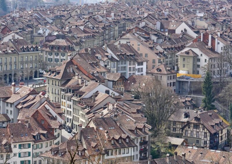 Bern Old Town - Private Historic Walking Tour - Visiting the Clock Tower