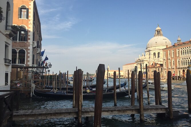 Best of Venice Private Tour: St. Marks Doge Palace Gondola Ride - Exploring St. Marks Basilica