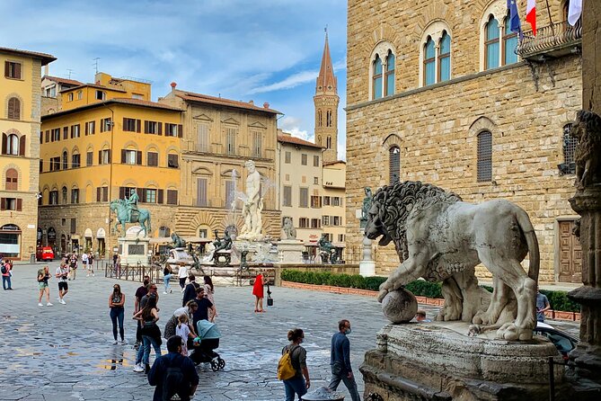 Bike Tour of Florence in Small Group - Accessibility and Participation