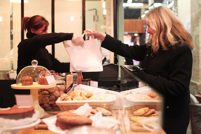 Bordeaux Old Town & Market Local Food With Wine Tastings Tour - Enhancing Your Experience: Tips and Recommendations