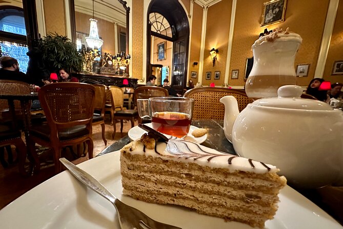 Budapest Greatest Hits Full Day Private Tour With Lunch & Dessert - Accessibility and Additional Information