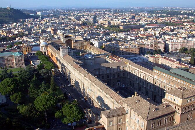 Castel Sant Angelo Guided Tour and Tickets - Exploring the Papal Apartments and Prison Cells