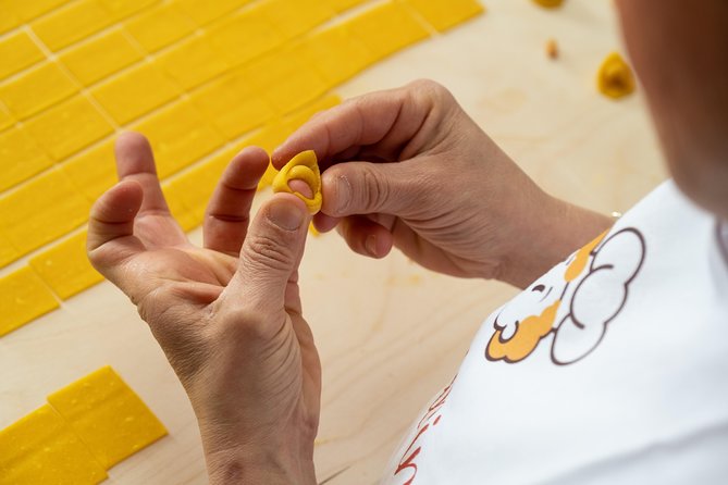 Cesarine: Small Group Pasta and Tiramisu Class in Bologna - Culinary Highlights and Authenticity