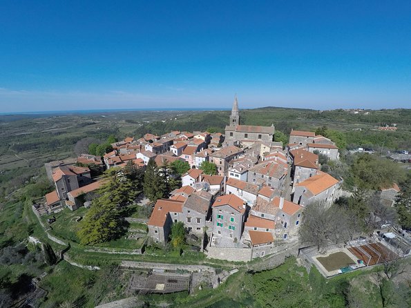 Day Trip to Poreč and Pula With Lunch From Rovinj - Discovering the Charming Old Town of Poreč