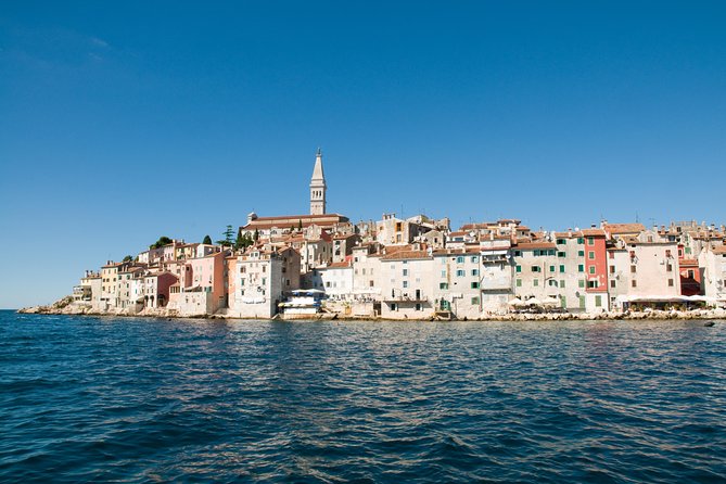 Day Trip to Rovinj and Poreč With Lunch From Pula and Medulin - Discovering Rovinjs Charming Townhouses