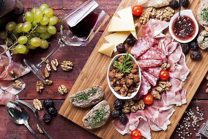 Delicious! Milans Favorite Food Tour - Experiencing Corso Garibaldis Shopping Scene