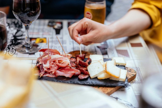 Drinks & Bites in Lisbon Private Tour - Meeting Point and Logistical Details