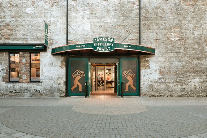 Dublin Jameson Distillery Bow St. Experience Review - Taste Table and Black Barrel Blending Class