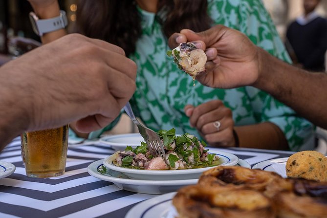 E-Bike Food Tour of Alfama and Old Town Lisbon - Meeting Point and Tour Logistics