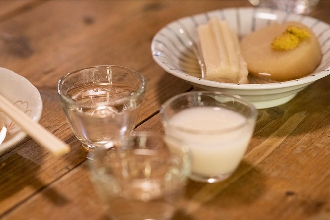 Eat Like A Local In Kanazawa - Experiencing Authentic Japanese Dining Traditions