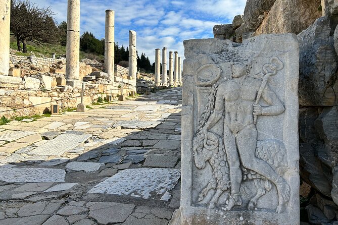 Ephesus and Virgin Mary Private Tour With Skip the Line Access - Exploring the Ruins of Ephesus
