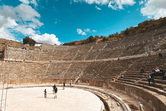 Ephesus Tour With Temple of Artemis and Sirince Village From Izmir - Discovering the Temple of Artemis
