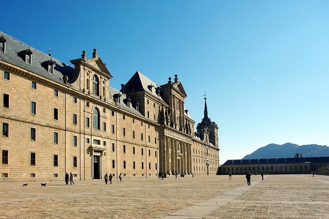 Escorial & Valley Half-Day Morning Tour From Madrid - Transportation and Accessibility