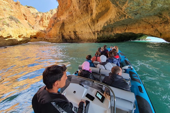 Express Tour to Benagil Cave & Marinha - Meeting Point and Duration