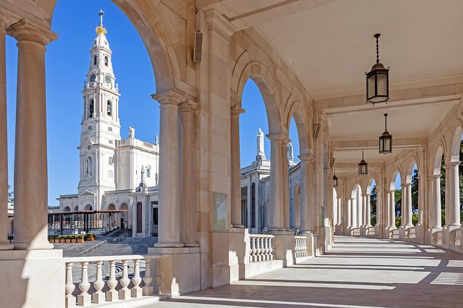 Fátima Half Day Private Tour Lisbon W/ Optional Candle Procession - Visiting the Basilica and Sanctuary