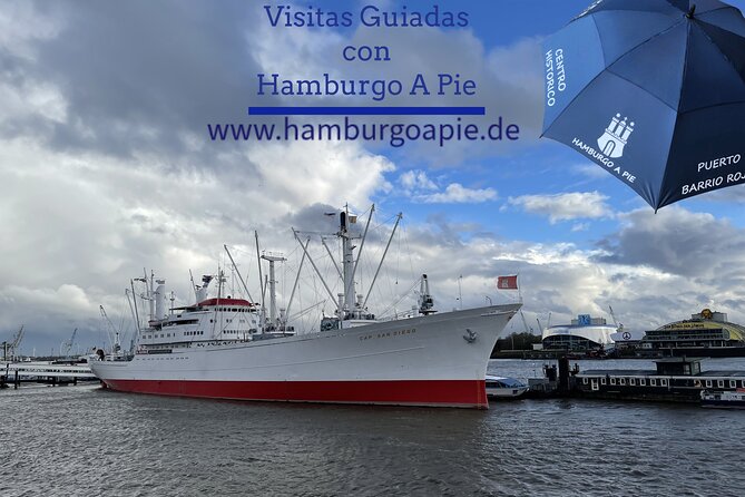 Free Tour: History of the Port, Red Light District and the Beatles - Alter Elbtunnel: Connecting the City
