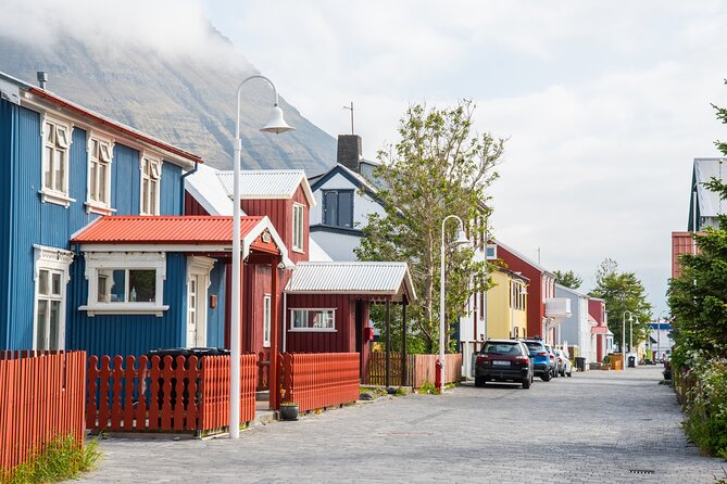 From Reykjavík: 3-Day Tour of the Wild and Wonderful Westfjords - Traveler Feedback and Ratings