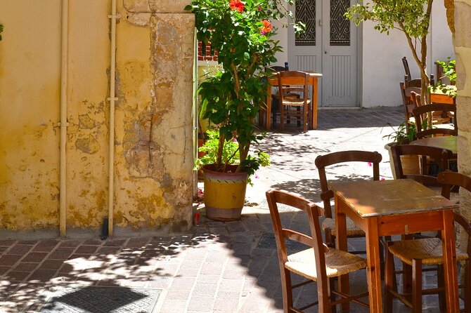 Full-Day West Crete Tour: Chania & Rethymnon Old Town and Kournas Lake - Discovering Rethymnons Harbor
