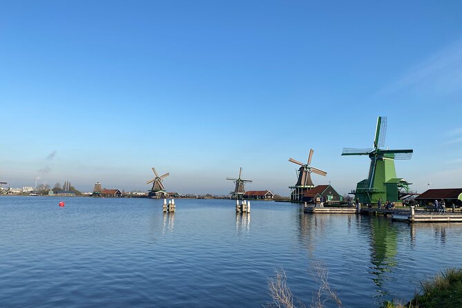 Giethoorn and Zaanse Schans Day Tour Small Group Incl. Boat Ride - Exploring Zaanse Schans
