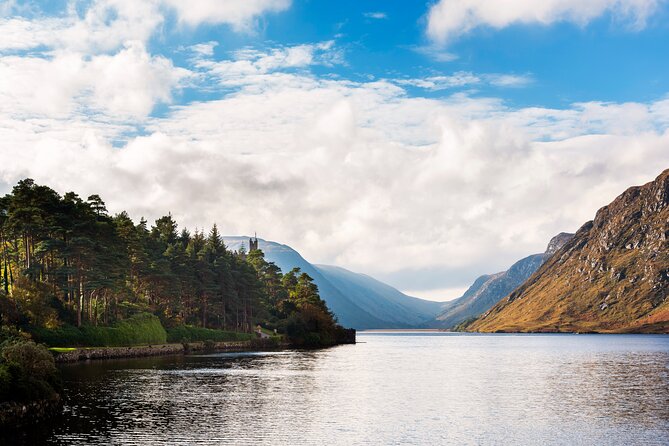 Glenveagh National Park and Gaeltacht Tour - Whiskey Tasting at Crolly Distillery