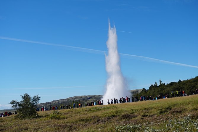 Golden Circle Small-Group Tour by Superjeep From Reykjavik - Booking and Requirements