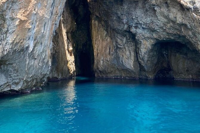 Guided Tour of the Adriatic or Ionian Caves of 1 Hour and 30 Minutes - Customer Experiences