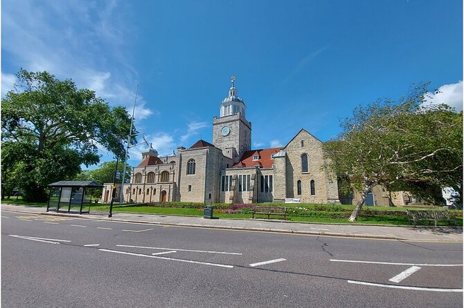 Guided Walking Tour of Portsmouth - Highlights of the Tour