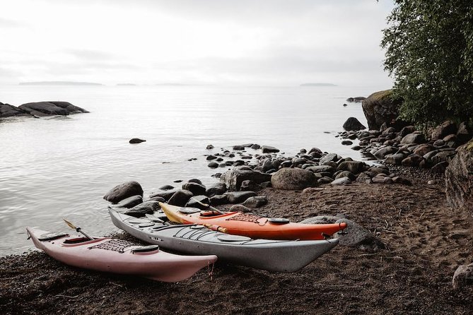 Helsinki by Kayak - Exploring the Cityscape