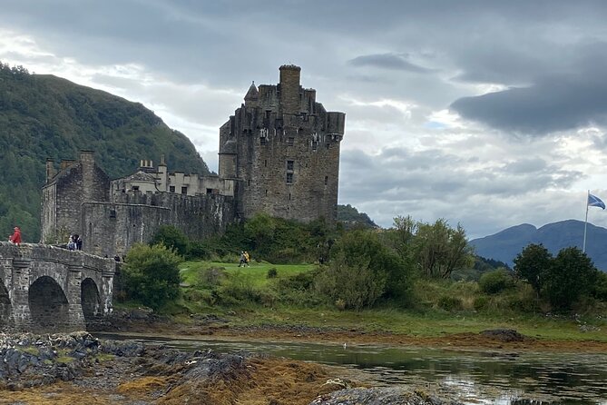 Isle oF SkyeTour.PORTREE,OLD MAN STORR,KILT ROCK.FROM INVERNESS - Booking and Availability